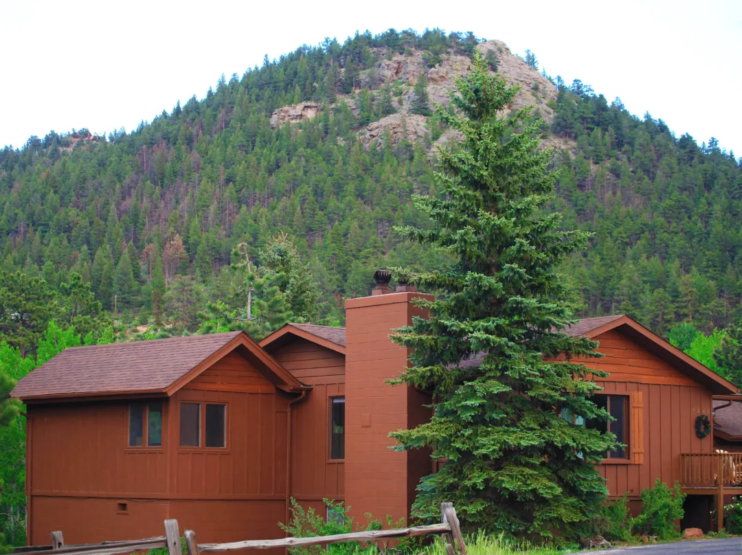 Mountain Aspen Retreat - Spa, Hot Tub, Views, Kitchen, Wifi - Estes Park, CO