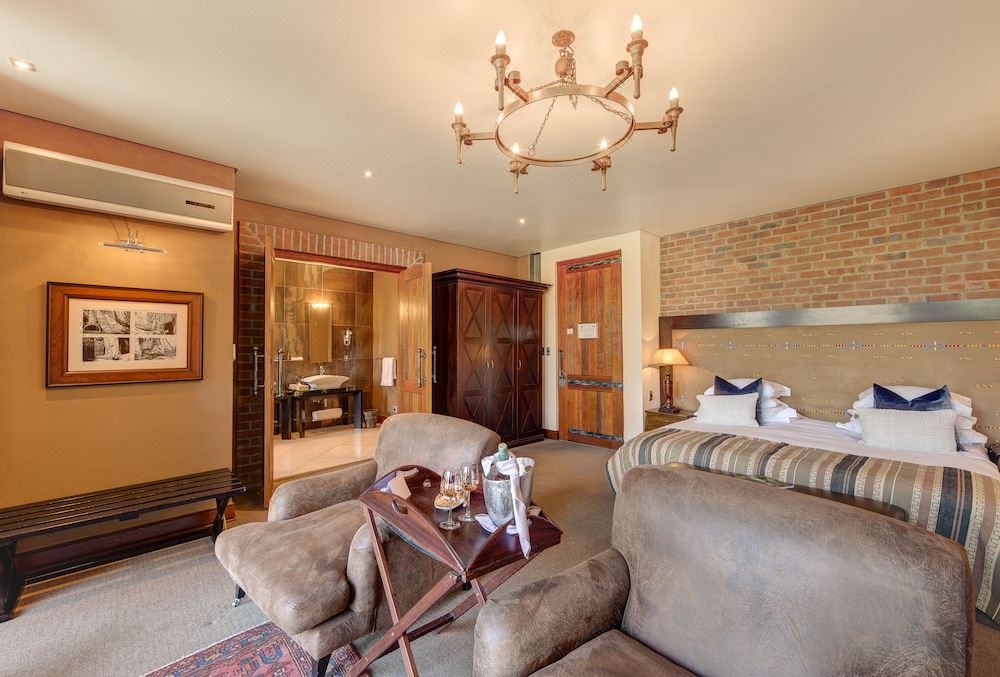 Riboville Boutique Hotel And Restaurant - Midrand