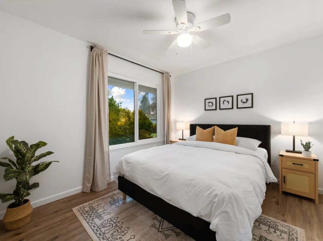 Sacramento Gem W/ Cozy Wood Fireplace, Bbq Grill - Roseville, CA