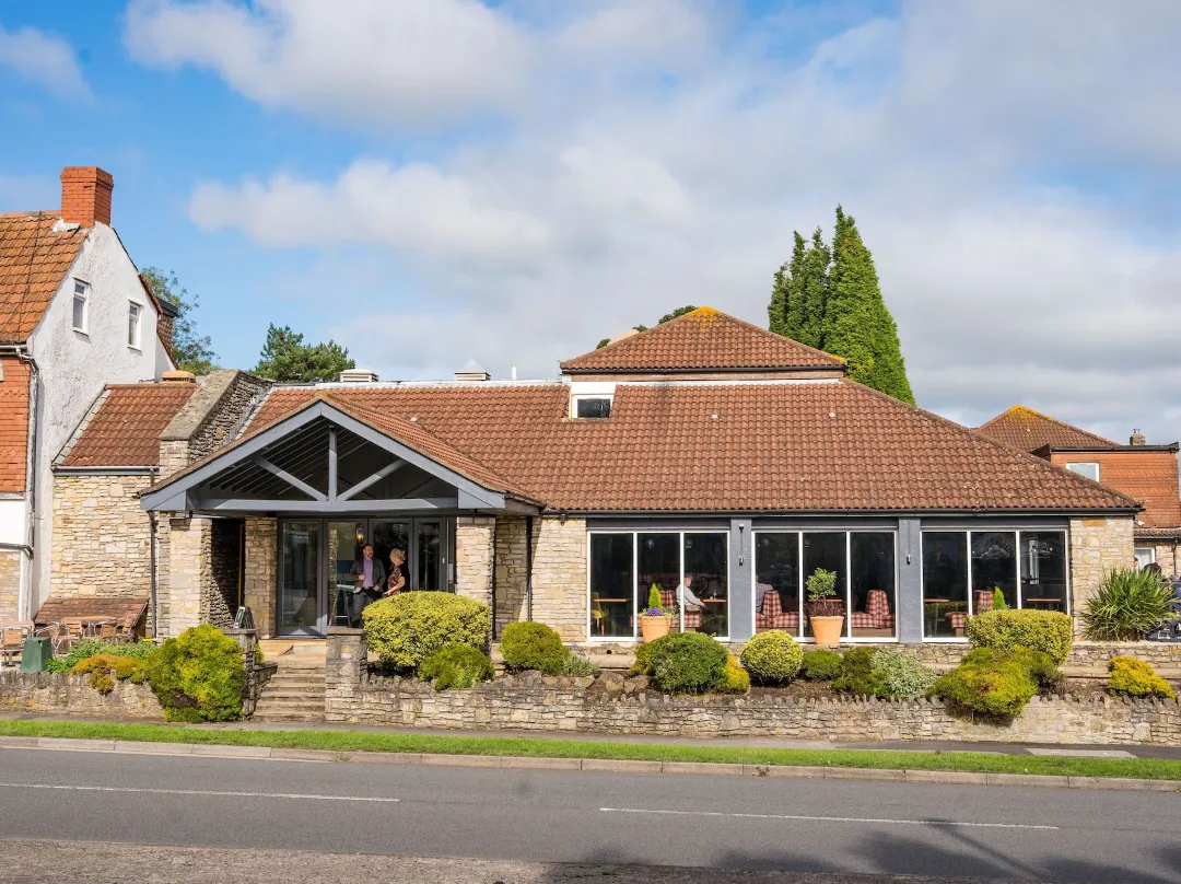 Almondsbury Inn & Lounge - Bristol