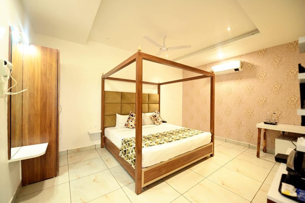 Tgi Insignia Resort And Villas - Bhopal