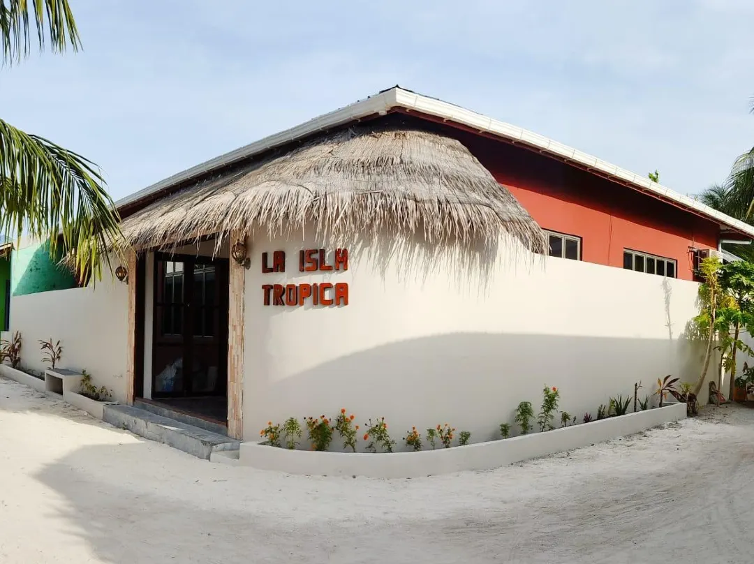 La Isla Tropica - Maldives