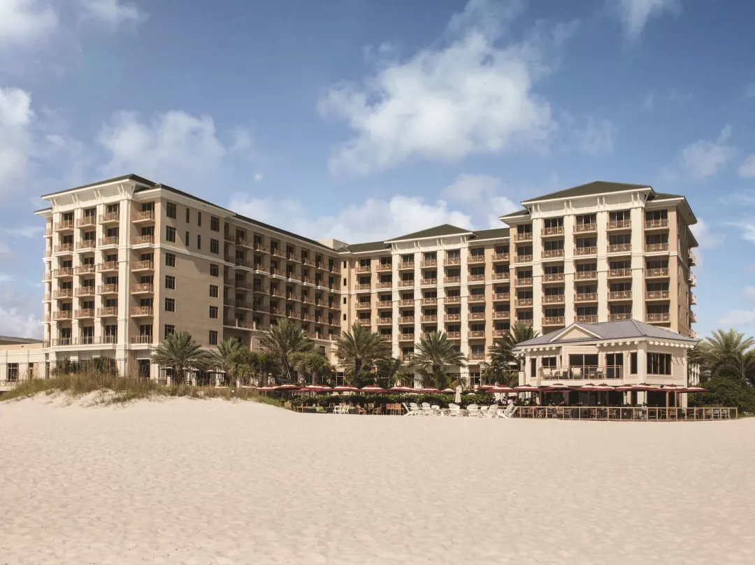 Sandpearl Resort Private Beach - Dunedin, FL
