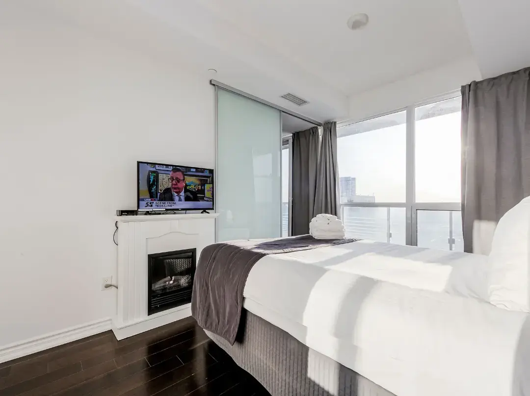 Magnifique Appartement Meublé Spacieux Avec Vue Sur La Ville - 6 Couchages, Parking Disponible - Toronto