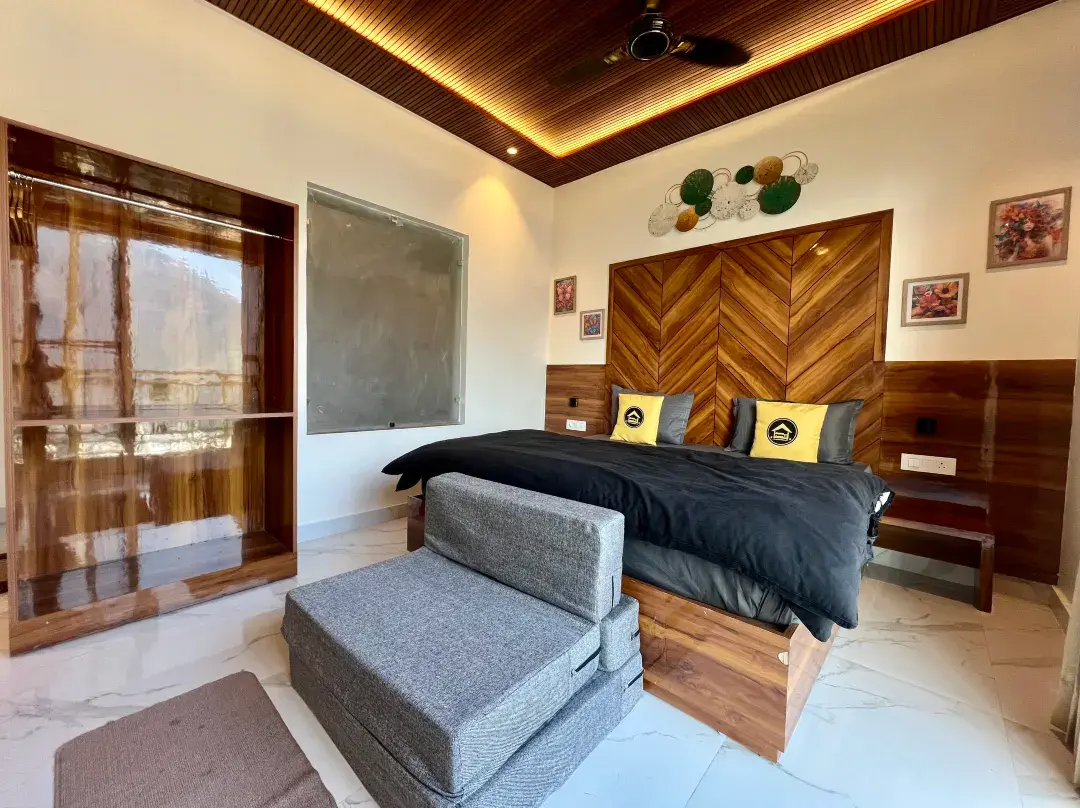 The Hosteller Rishikesh, Upper Tapovan - Rishikesh