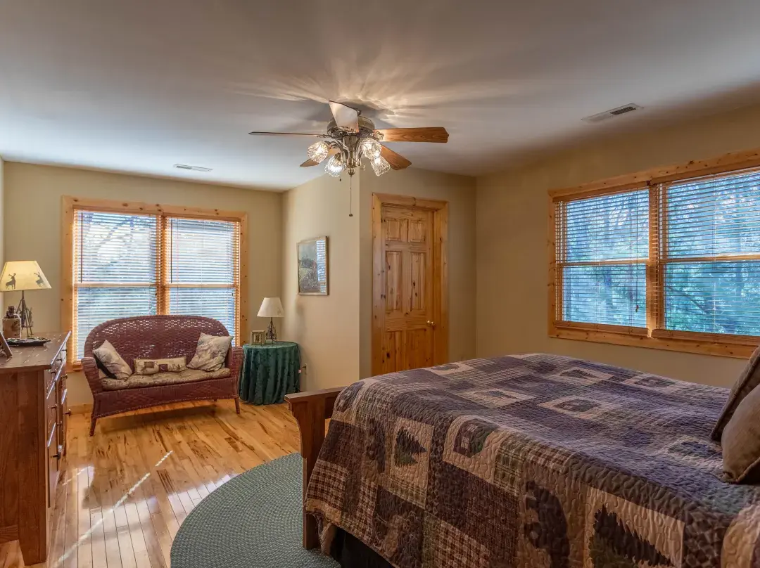 Hot Tub And Pool Table - Charming Mountain Sanctuary - Blowing Rock, NC