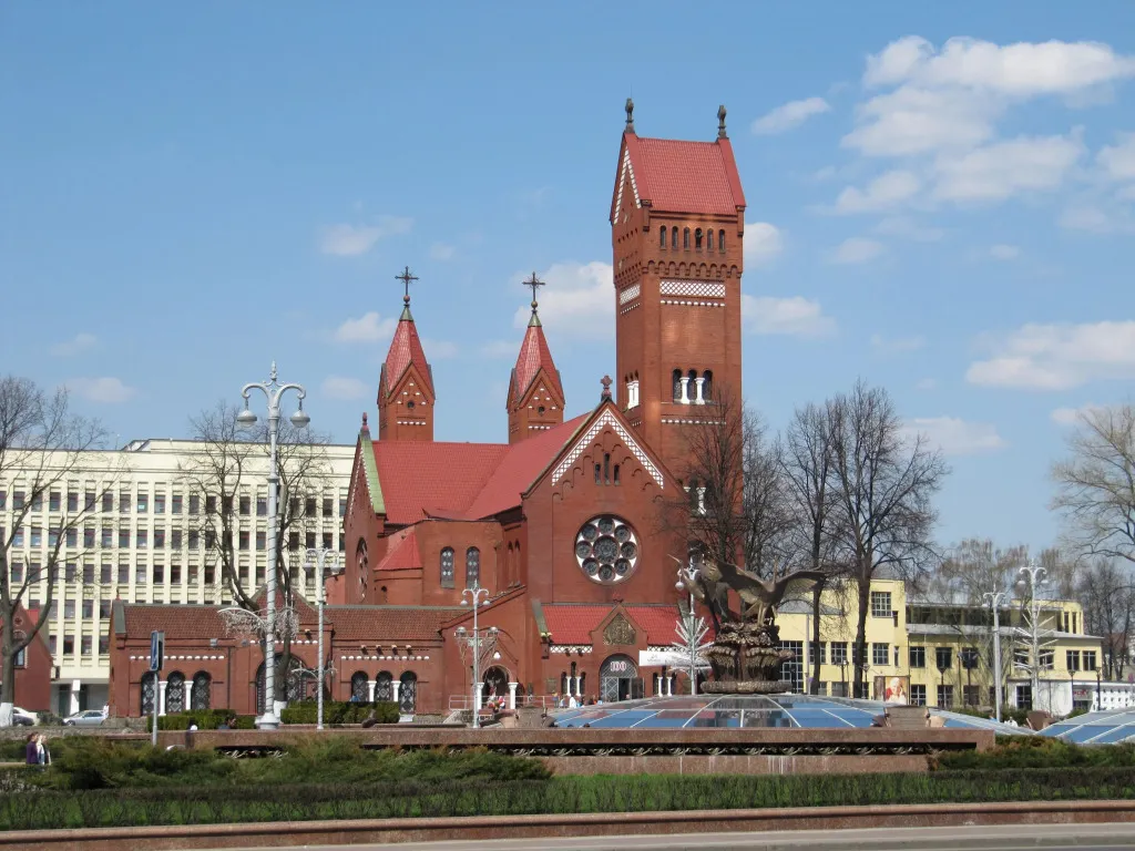 Naprotiv Zh/d Vokzala I Tts Galileo Apertments - Minsk
