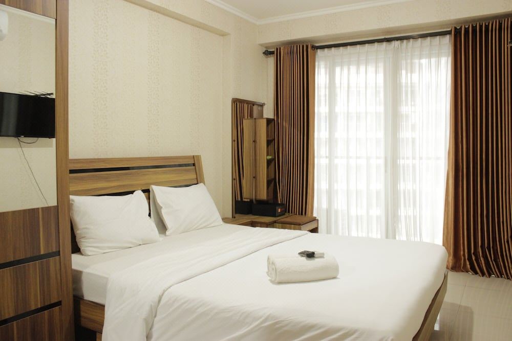 Spacious Studio Room At Gateway Pasteur Apartment Near Exit Toll Pasteur - Cimahi