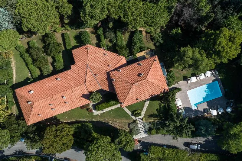 Residenze Al Colle Dei Pini - Riccione