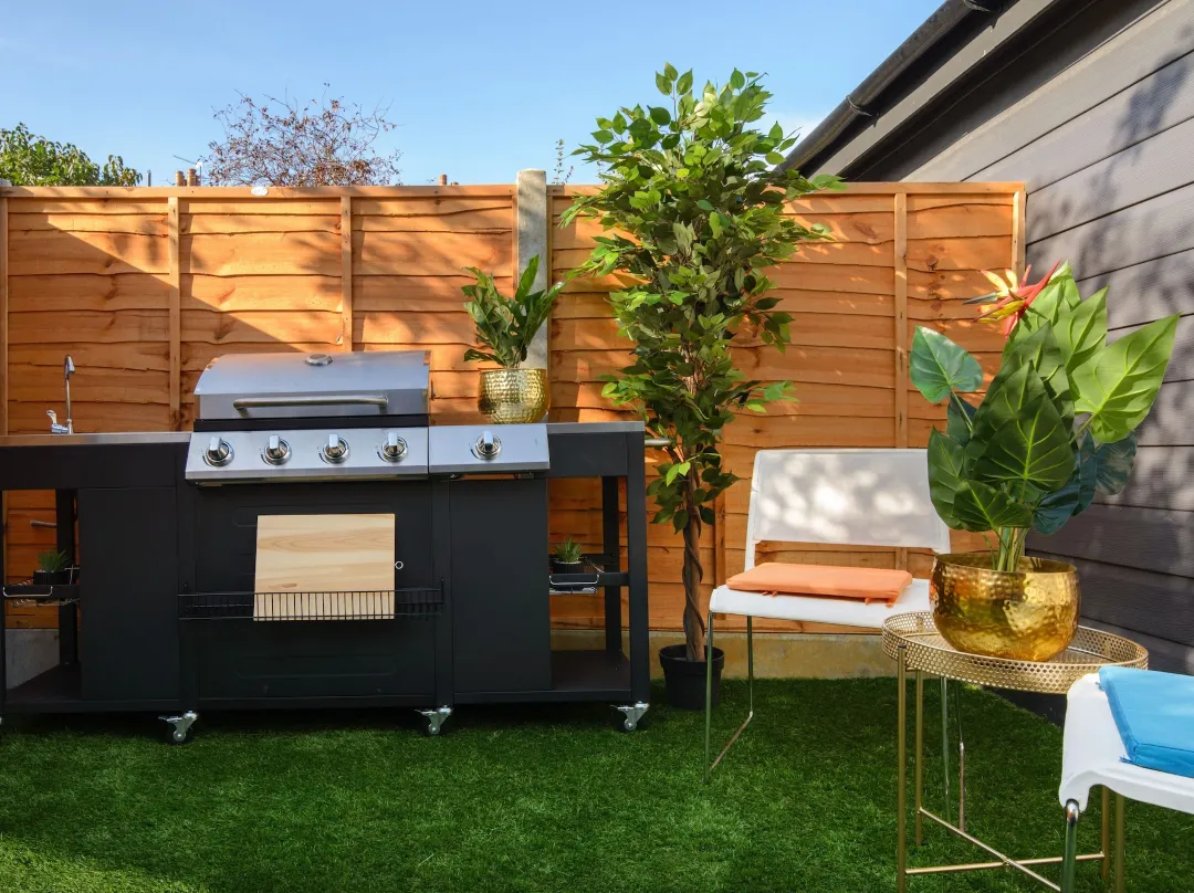 Luxury Versace 2 Bed, Hot Tub, Pool Table, Sky Tv - Stratford