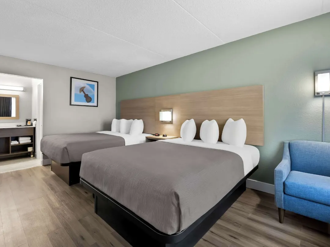 Quality Inn Nashville - Opryland Area - Hendersonville, TN