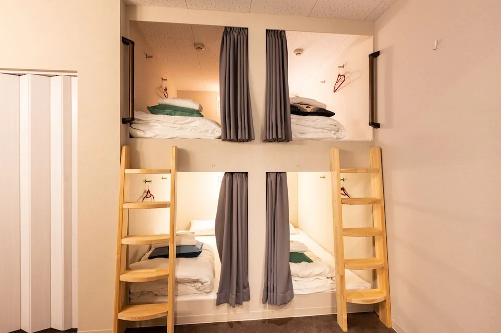 Akasaka The Hostel - Shinjuku City