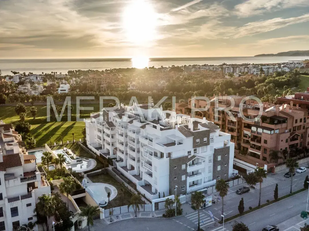 Playa Granada, Piso En Urbanización Nueva 6 Pax Beach, Golf, Ski,&sun - Costa Tropical