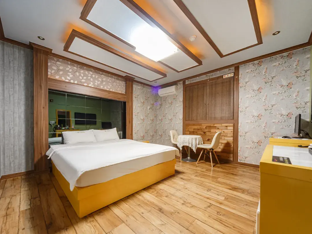 Sancheng U Self Check-in Motel - Yeosu-si