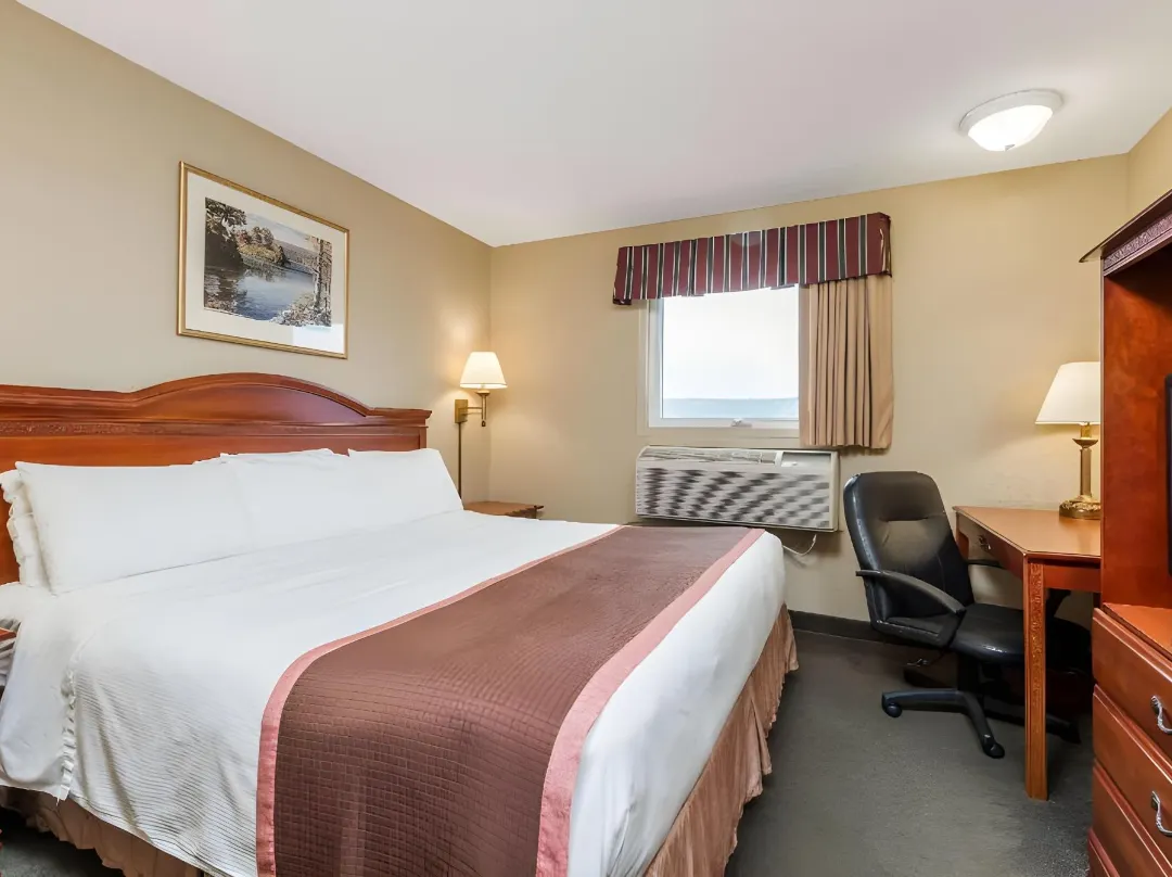 Quality Inn & Suites - Grimsby