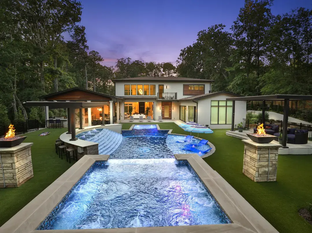 Luxurious Oasis With Heated Pool And Turf Field - Stunning Escape - Atlanta, GA