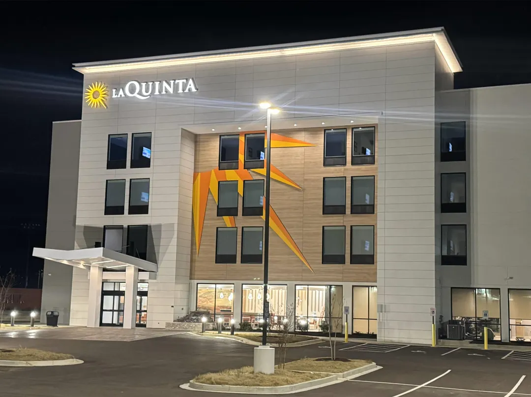 La Quinta Inn & Suites By Wyndham Jackson - Jackson, TN