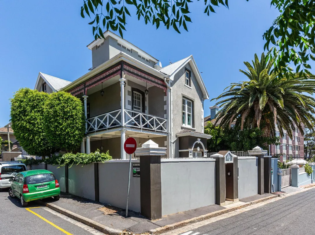 4 On Varneys Guest House - Kaapstad