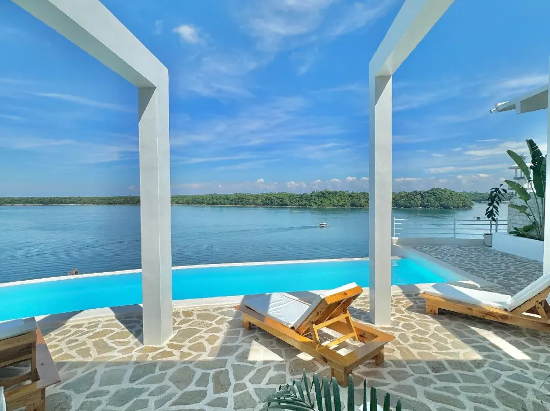 Sundowners Vacation Villas Bolinao - Bolinao