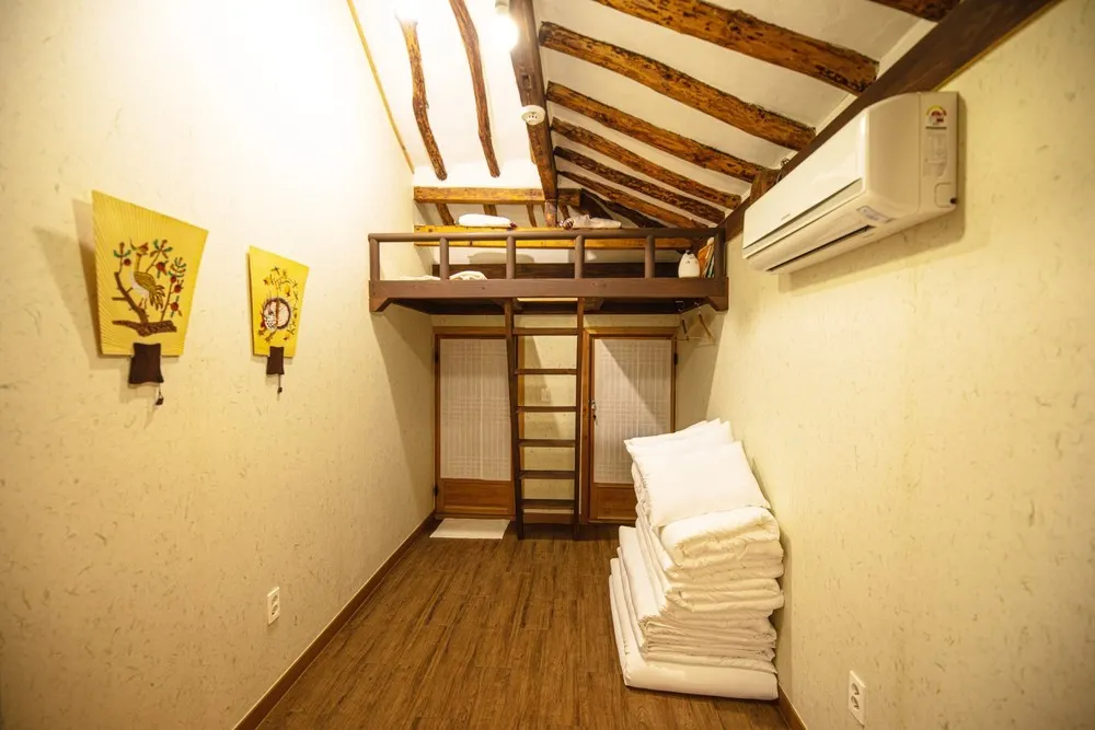 Jeonju Onggi Jonggi Hanok Stay - 全州市