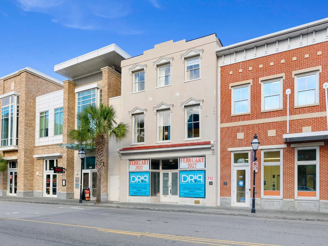 Joyful Escape At The Negroni Suite - Charleston, SC