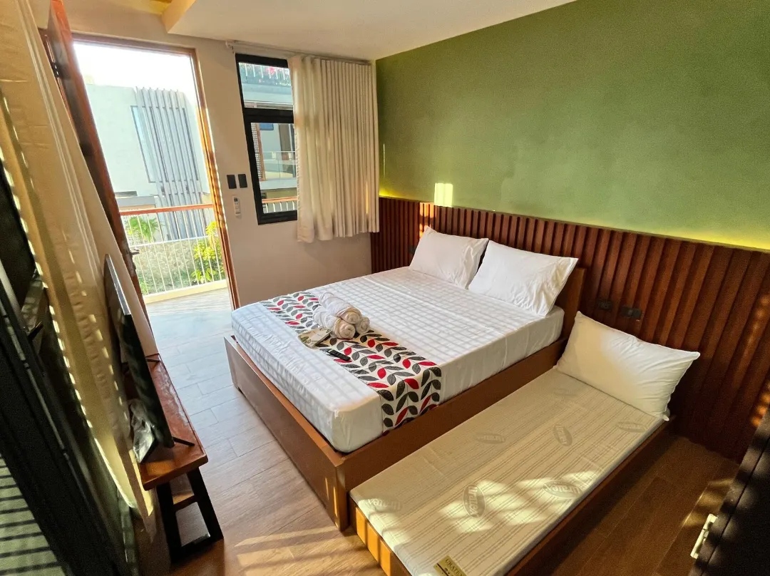 Mula De La Paz - San Narciso