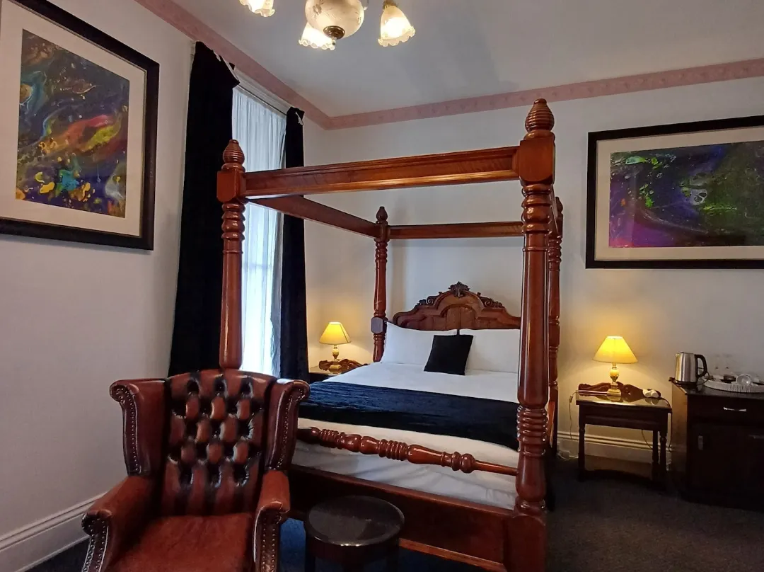 Art Hotel On York - Launceston