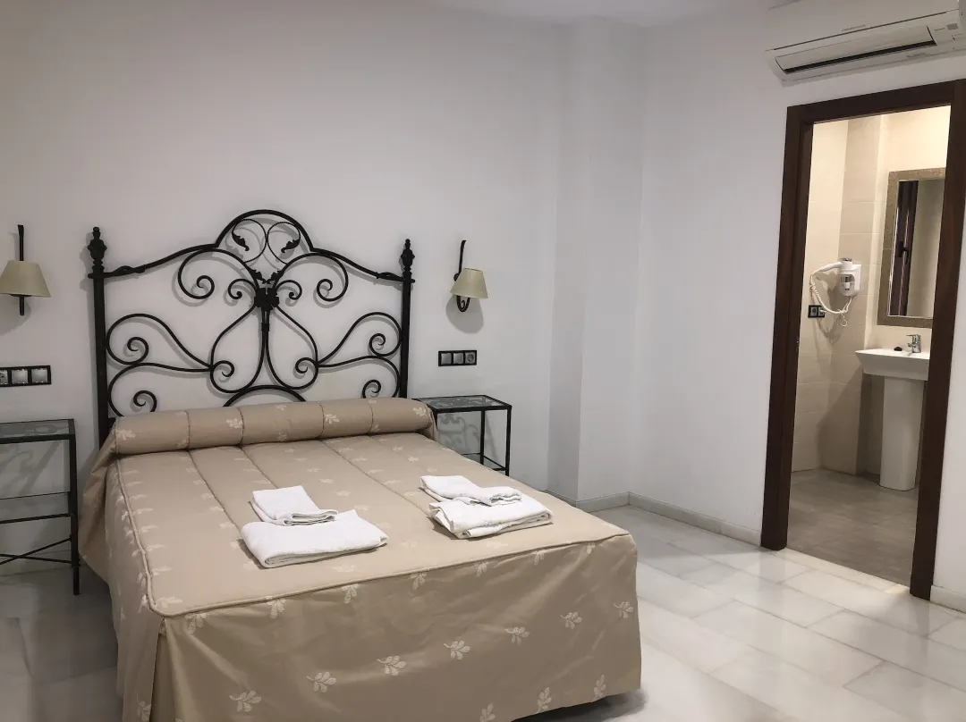 Hostal Almanzor - Cordoue