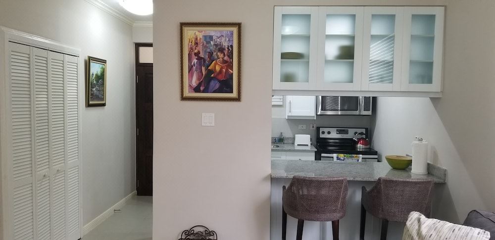 New Kingston Guest Apartment Hampshire - 킹스톤