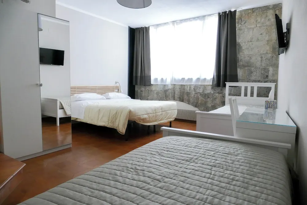 Gialel Pisa Guest House - Pise