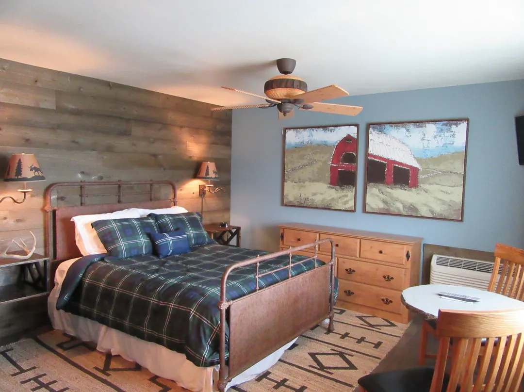 Big Bear Motel - Cody, WY