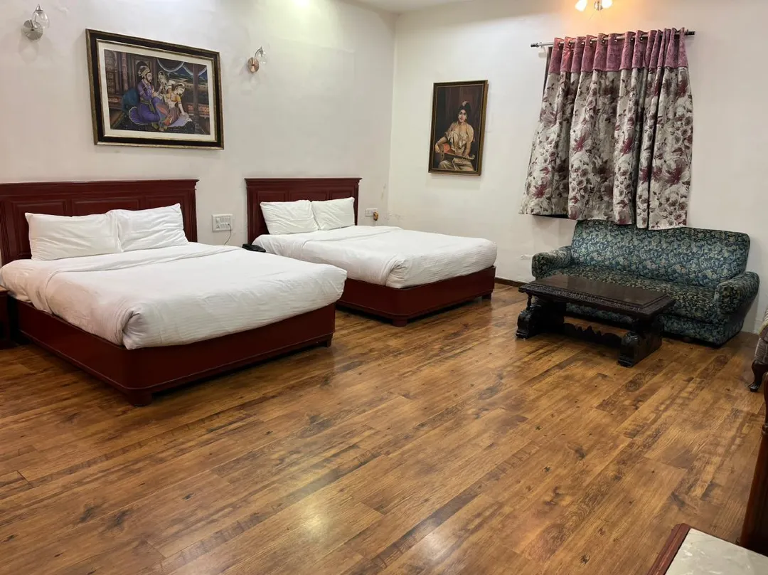 Hotel Lake Inn - Mount Abu