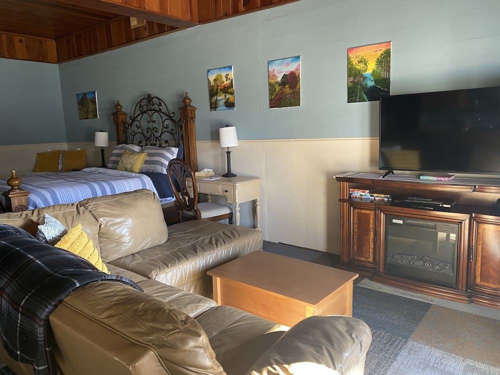Live Oak B&b - Glen Rose, TX