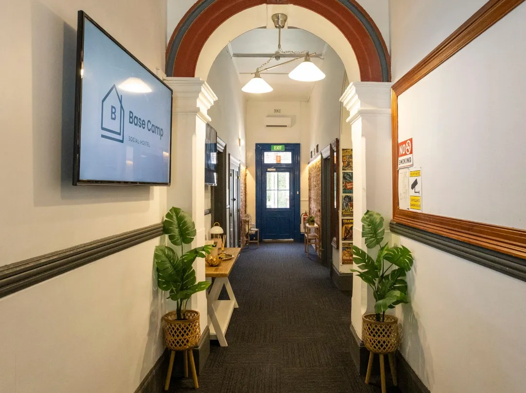 Base Camp Hostel - Adelaide
