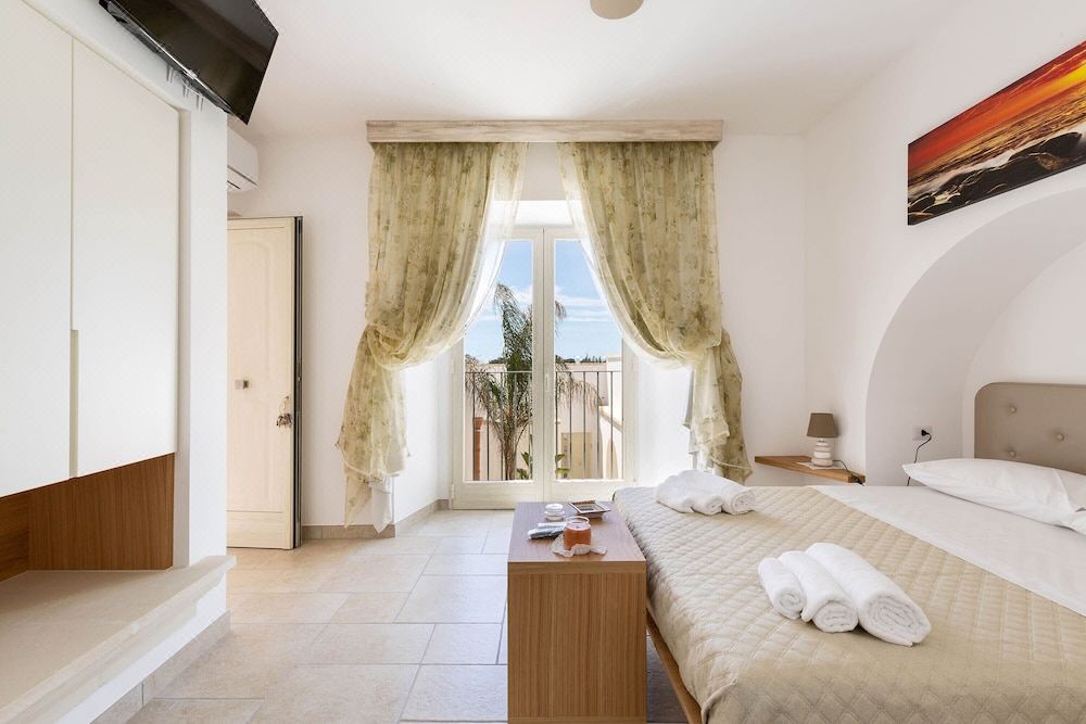 1914 B&b I Tarocchi - Camera Matrimoniale La Stella - Porto Cesareo