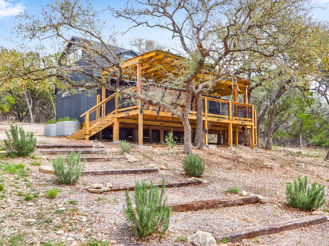 Private Hot Tub And Tree Swing In Scenic Setting - Charming Retreat - Wimberley, TX