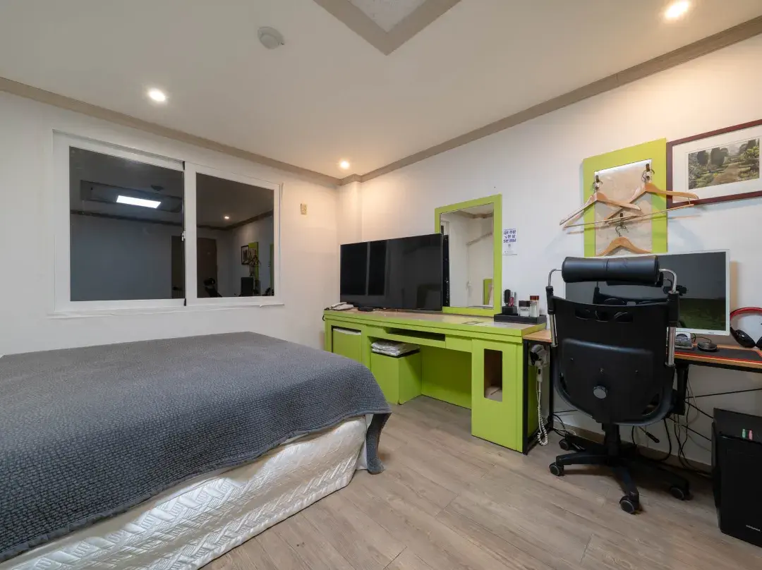 Pocheon Seokwa Motel - 오포읍