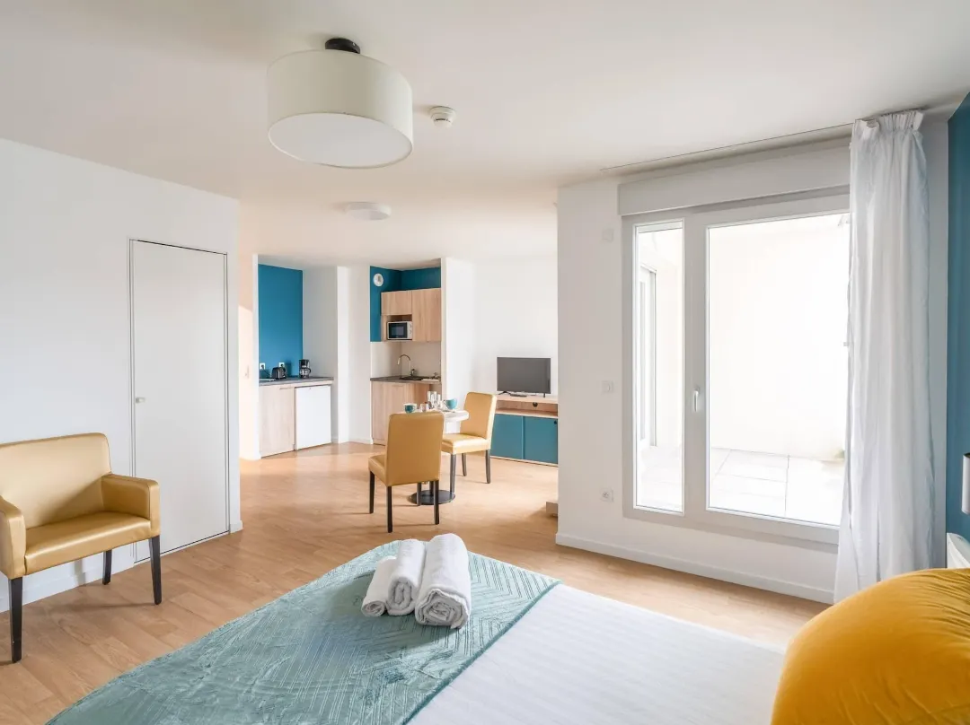 Quality Suites Reims - Les Capucins - Reims