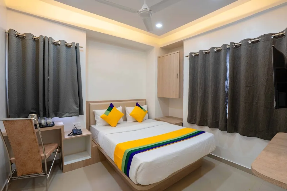 Itsy Hotels Iconic - Pune
