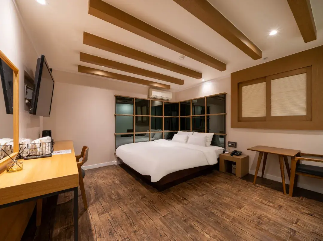 Hotel Lien - Busan