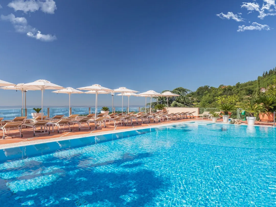 Madrigale Panoramic Lifestyle & Soulful Hotel - Torri del Benaco