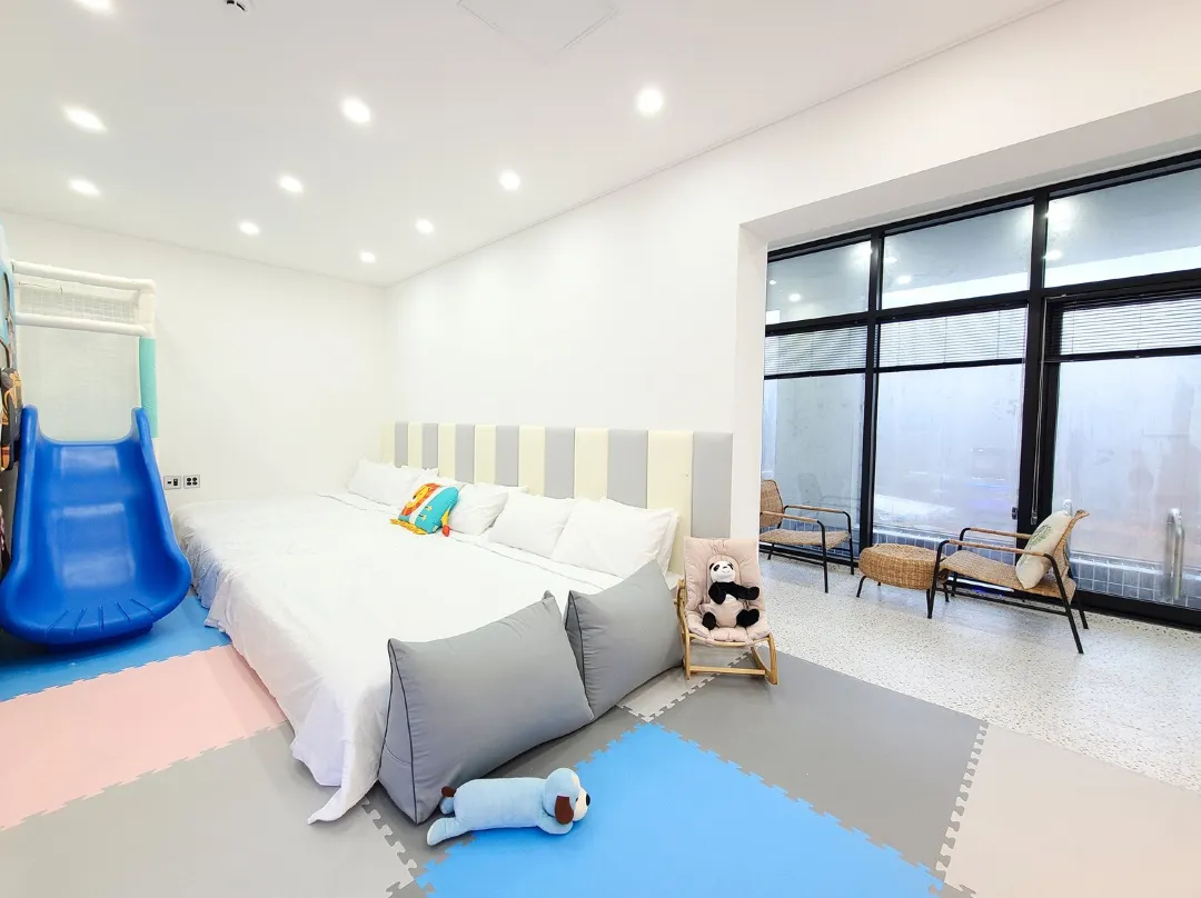 Gapyeong Turu Kids Poolvilla - Icheon-si