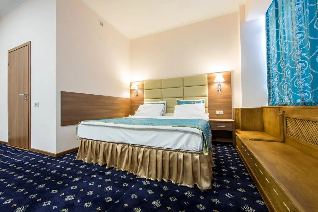 Central City Hotel - Грозный