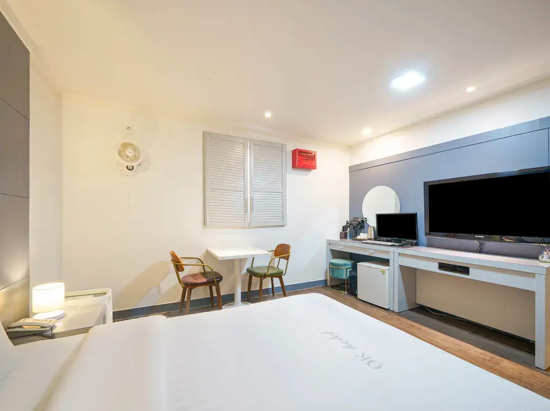 Gwangju Baekundong Ok Hotel - Naju-si