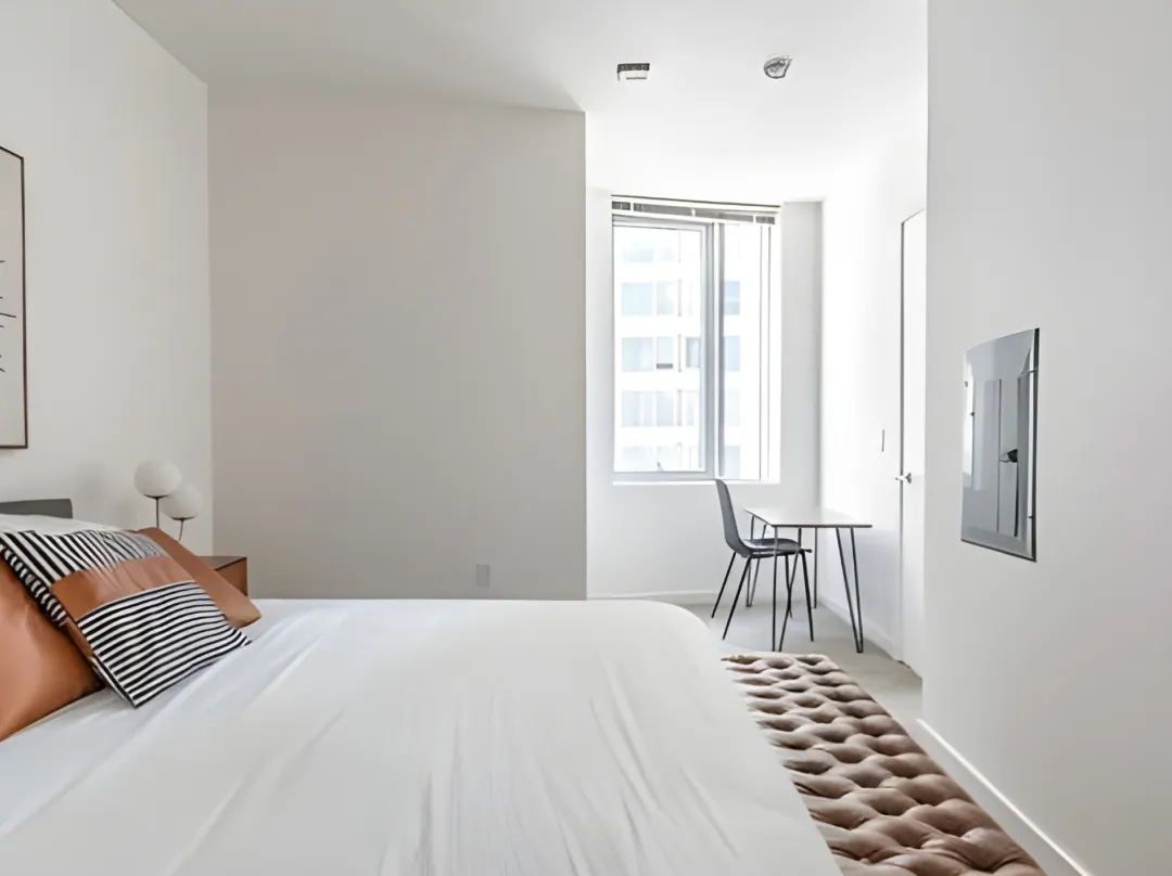 The Sophari 1br Experience:modern Living|pool+gym - Issaquah, WA