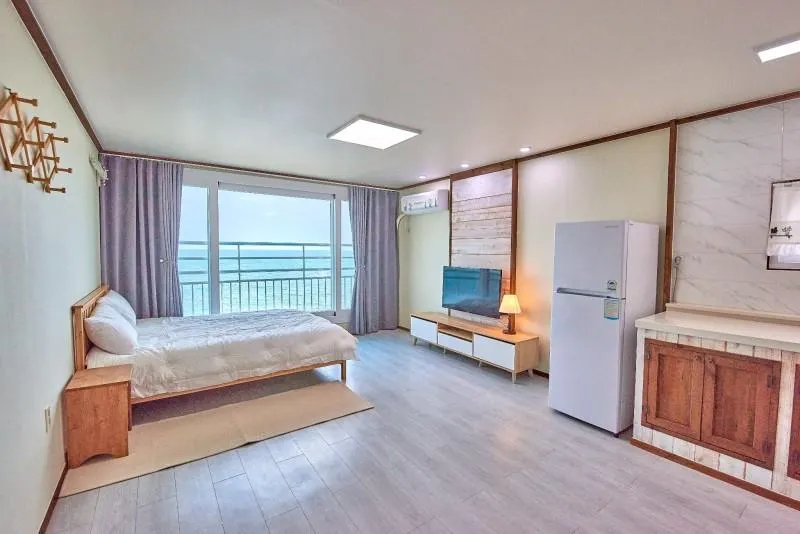 Busan Moa Pension - Busan