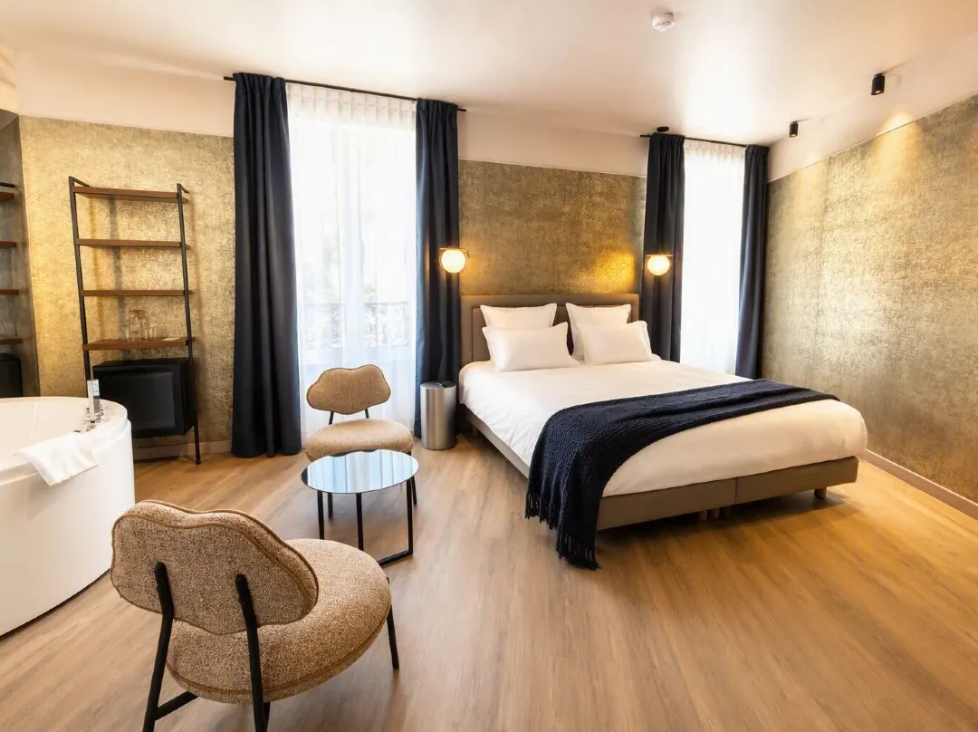 Flore Hôtel & Jardin, The Originals Relais - Allier