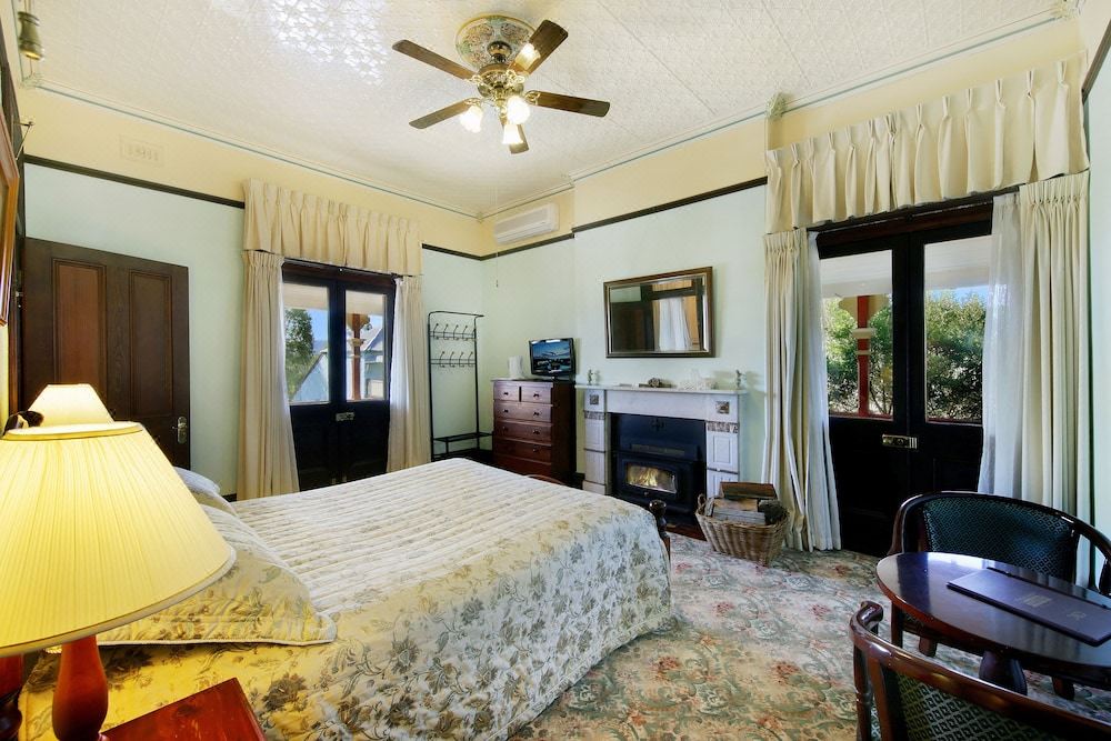 Paterson Lodge - Paterson