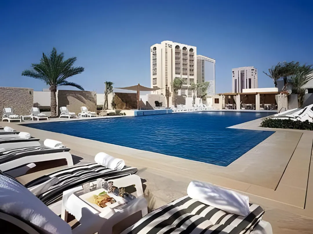 Sheraton Bahrain Hotel - Bahrain