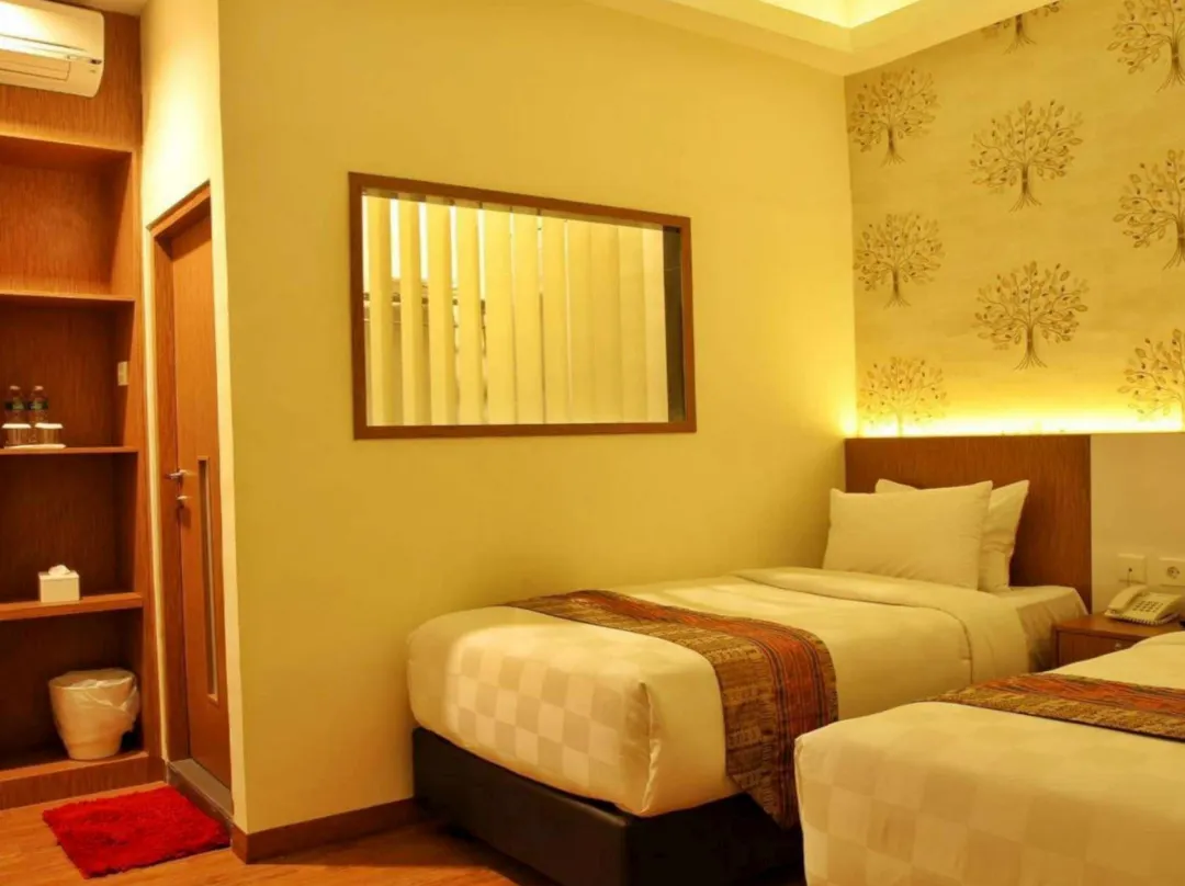 Deivan Hotel - Padang
